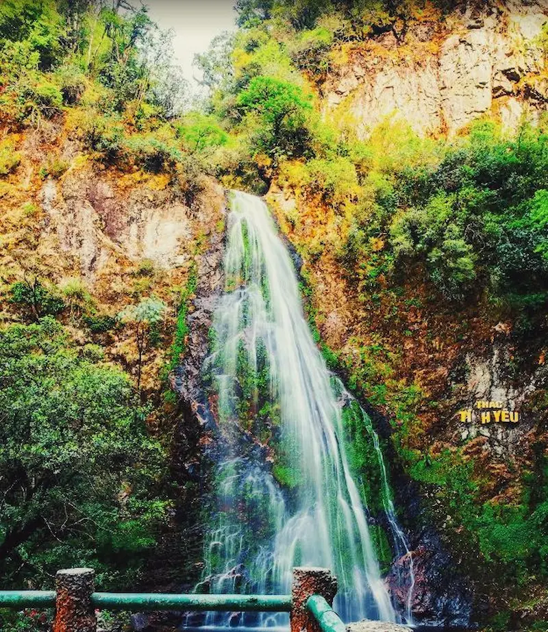 Love Waterfall Sapa: 100m Hike, Romantic Legend & Swimming