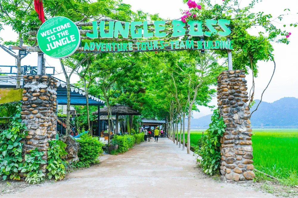 ADVENTURE TOUR AND TEAM BUILDING - JUNGLE BOSS